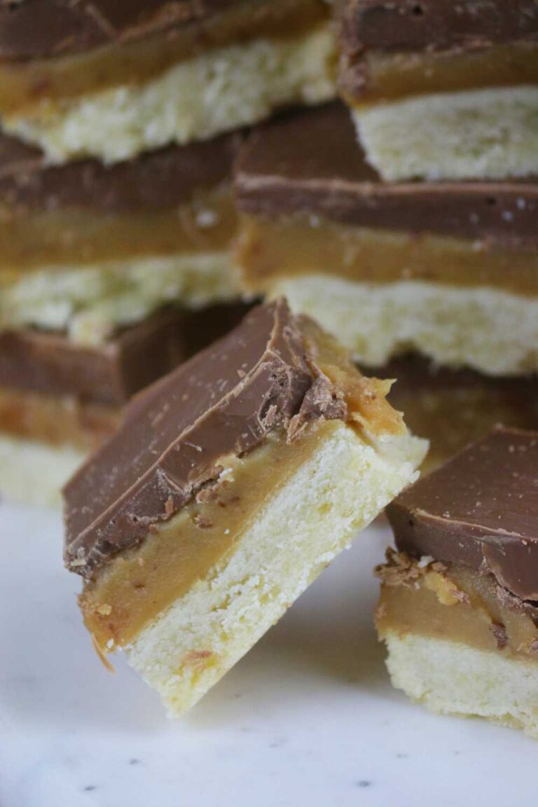 Mary Berry Caramel Shortbread | British Chefs Table