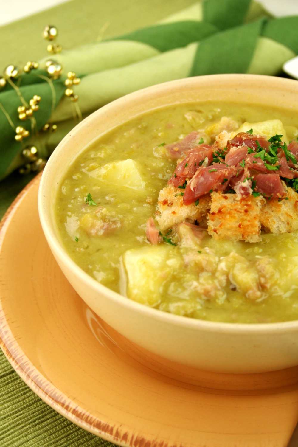Scandinavian Pea And Ham Soup