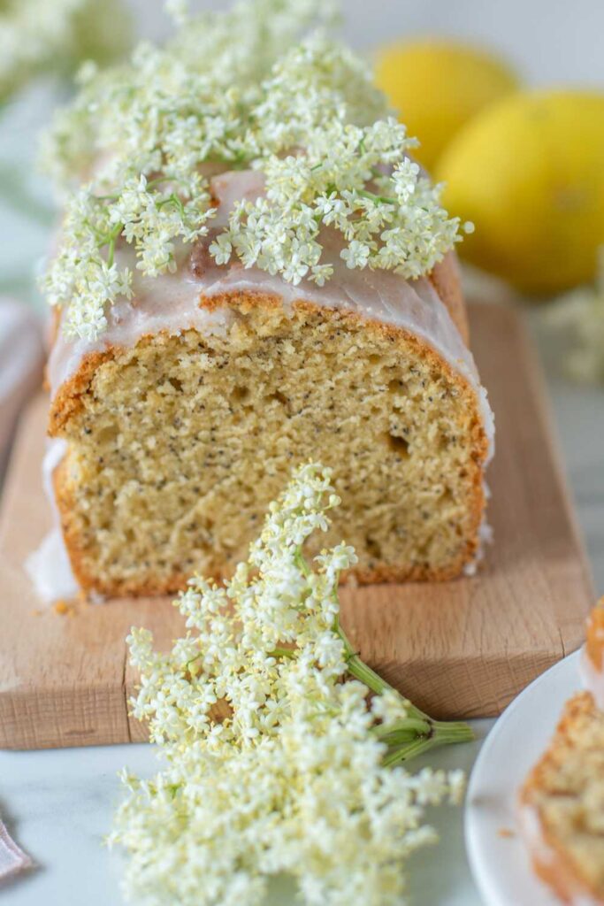 Mary Berry Lemon And Elderflower Cake | British Chefs Table